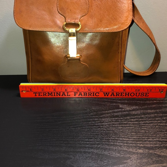 Susan Gail | Bags | Vintage Susan Gail Italy Tan Leather Shoulder Bag ...